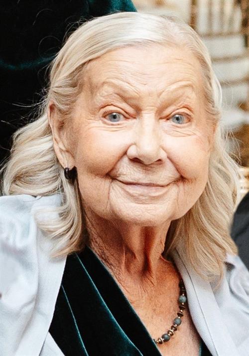 Cora B "Mona" Geffros — Karrer-Simpson Funeral Home - Port Huron, MI